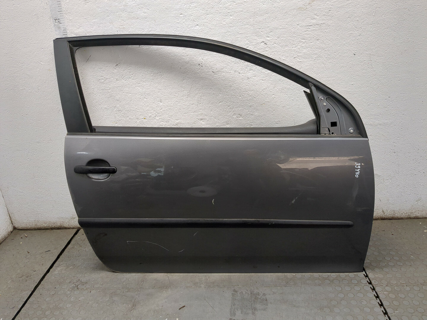 Дверь боковая (легковая) правая передняя Volkswagen Golf 5 Б/У