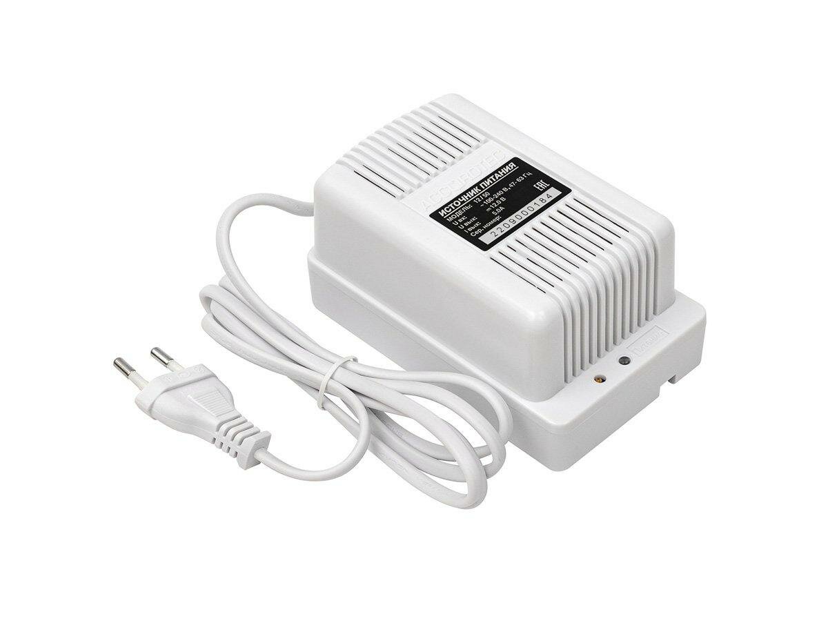Источник питания до 12В AccordTec AT-12/50 белый