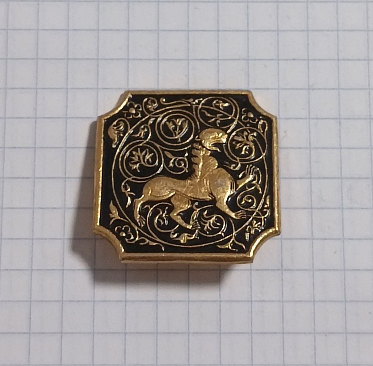 Значок "Зодиакальный знак Козерог"