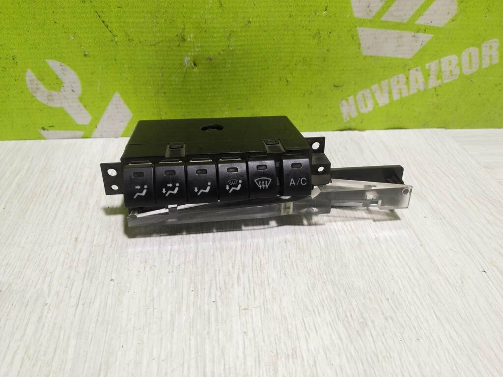 Блок управления печкой Suzuki Baleno 98-07
