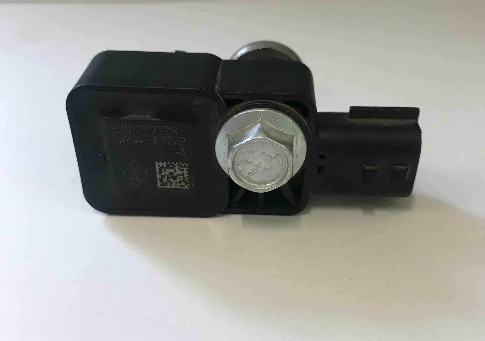 Датчик удара подушки безопасности боковой левый для а/м Лада Ларгус