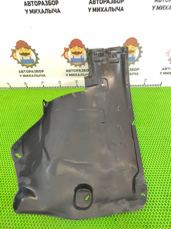 Подкрылок (локер) передний левый Opel Astra H 13125604