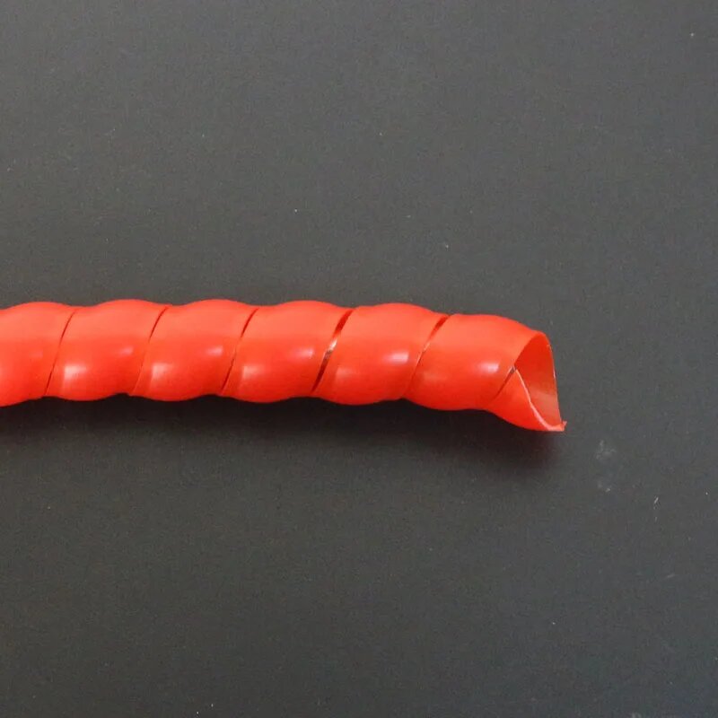 Спиральные кабельные рукава из ПЭ Red Color, 8 мм