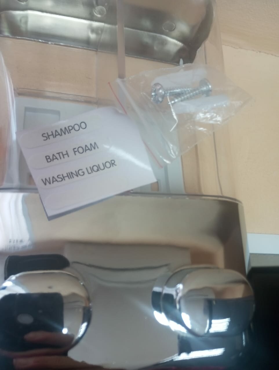 Диспенсер для жидкого мыла, геля для душа, шампуня с двумя отделениями. Настенный. ZALEL 2х380мл.