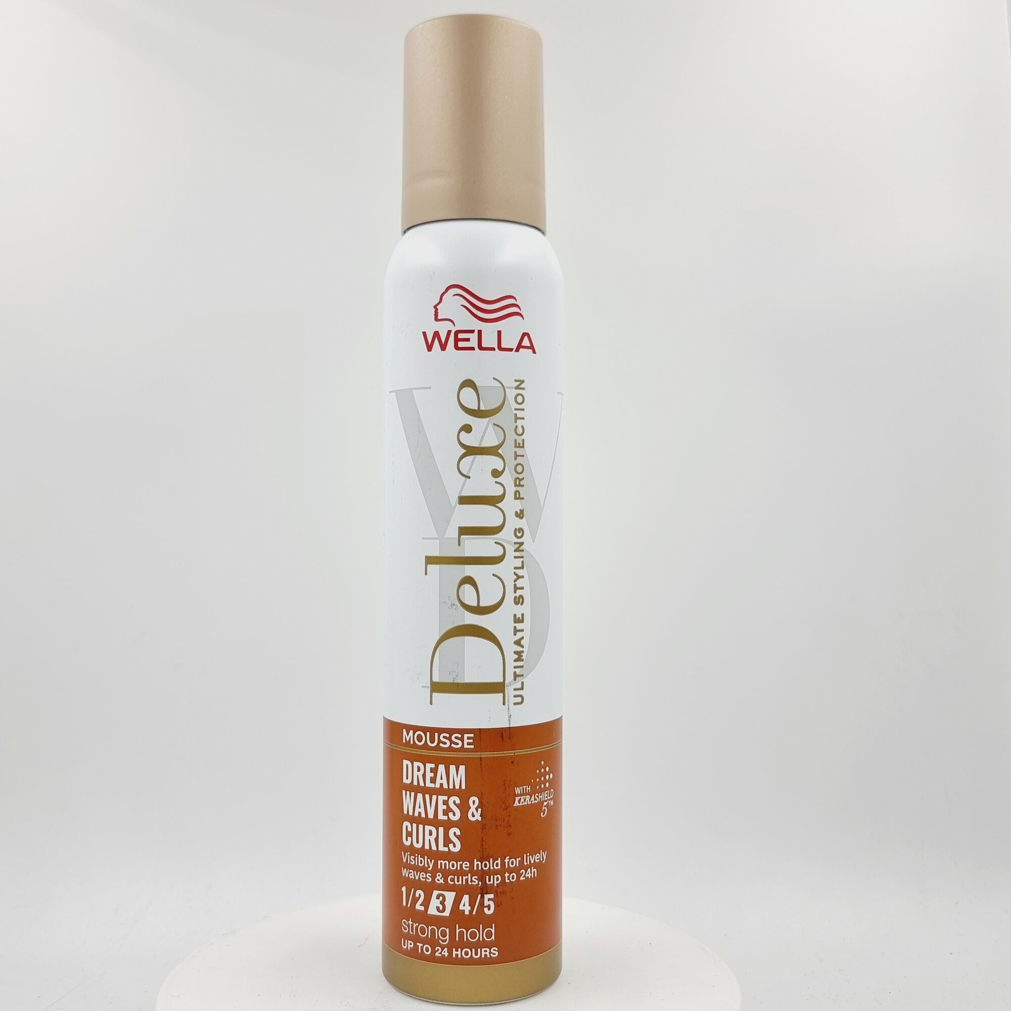 Пена/мусс для укладки волос Wella Deluxe Dream Waves & Curls, с кератиновой защитой, сильная фиксация, 200 мл (Франция)