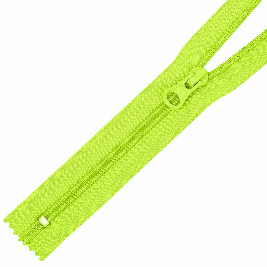 Молния MaxZipper пласт. спираль N5-N 18см н/р цв. F229 ярк. салатовый