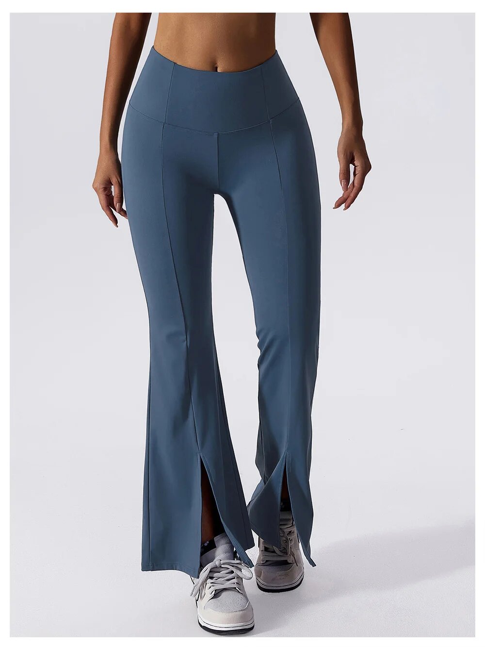 Брюки спортивные