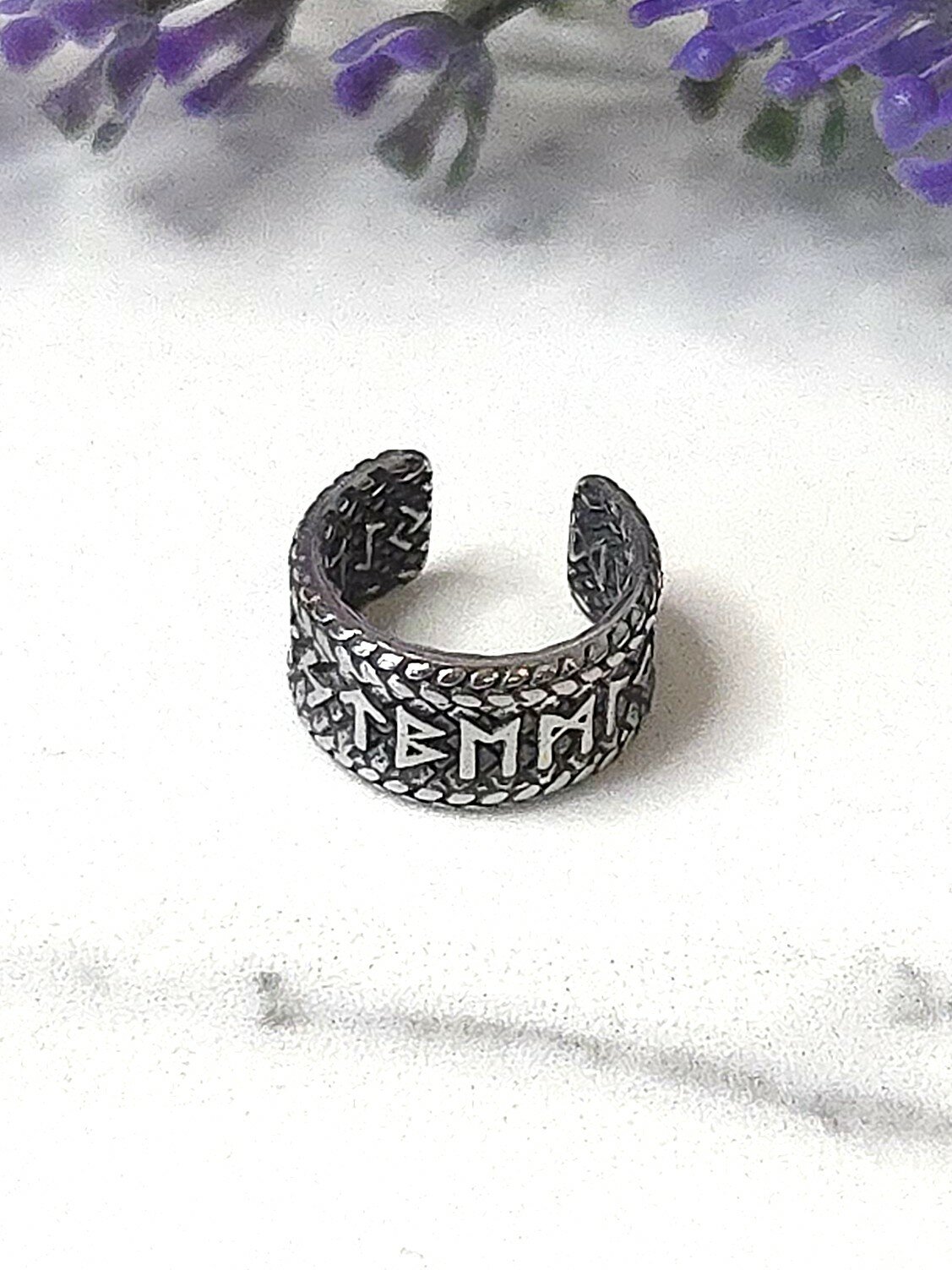 Моносерьга кафф, славянский оберег