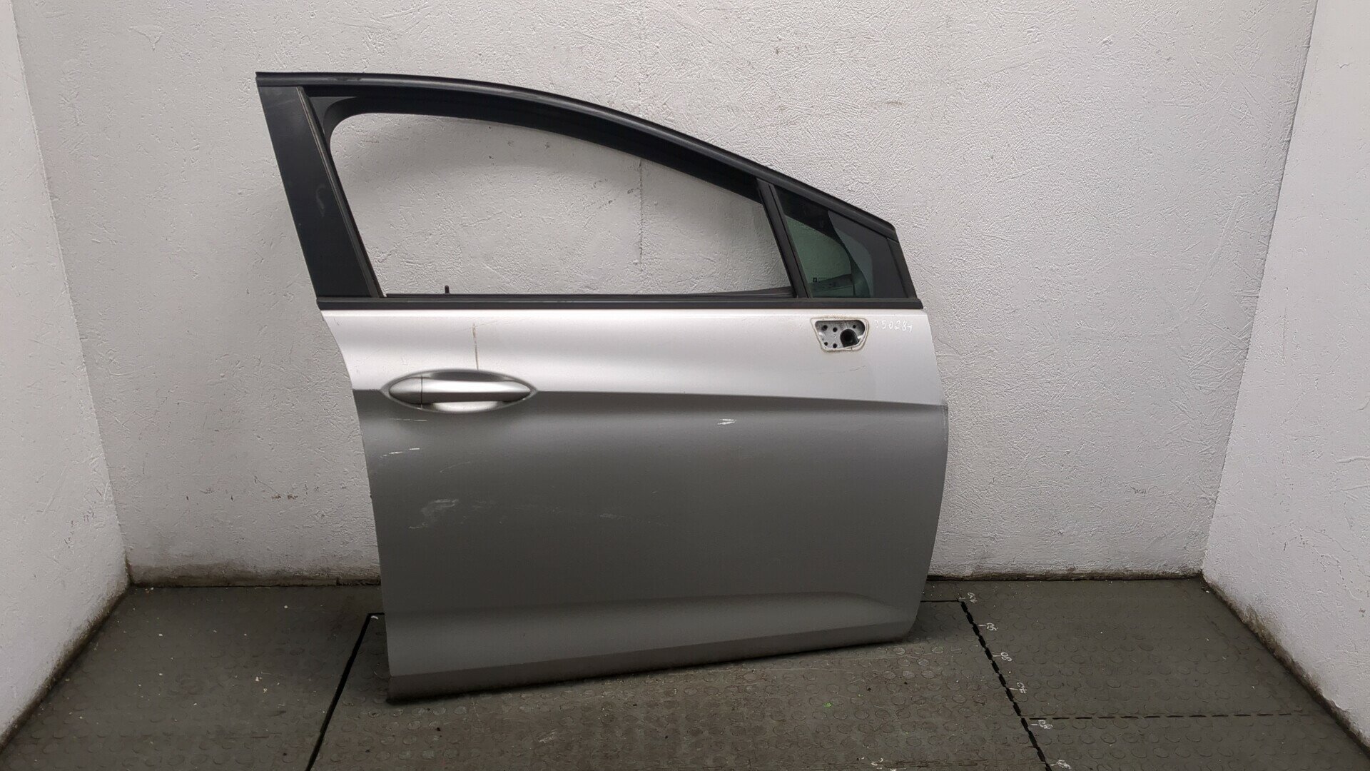 Дверь боковая (легковая) правая передняя Opel Astra K Б/У