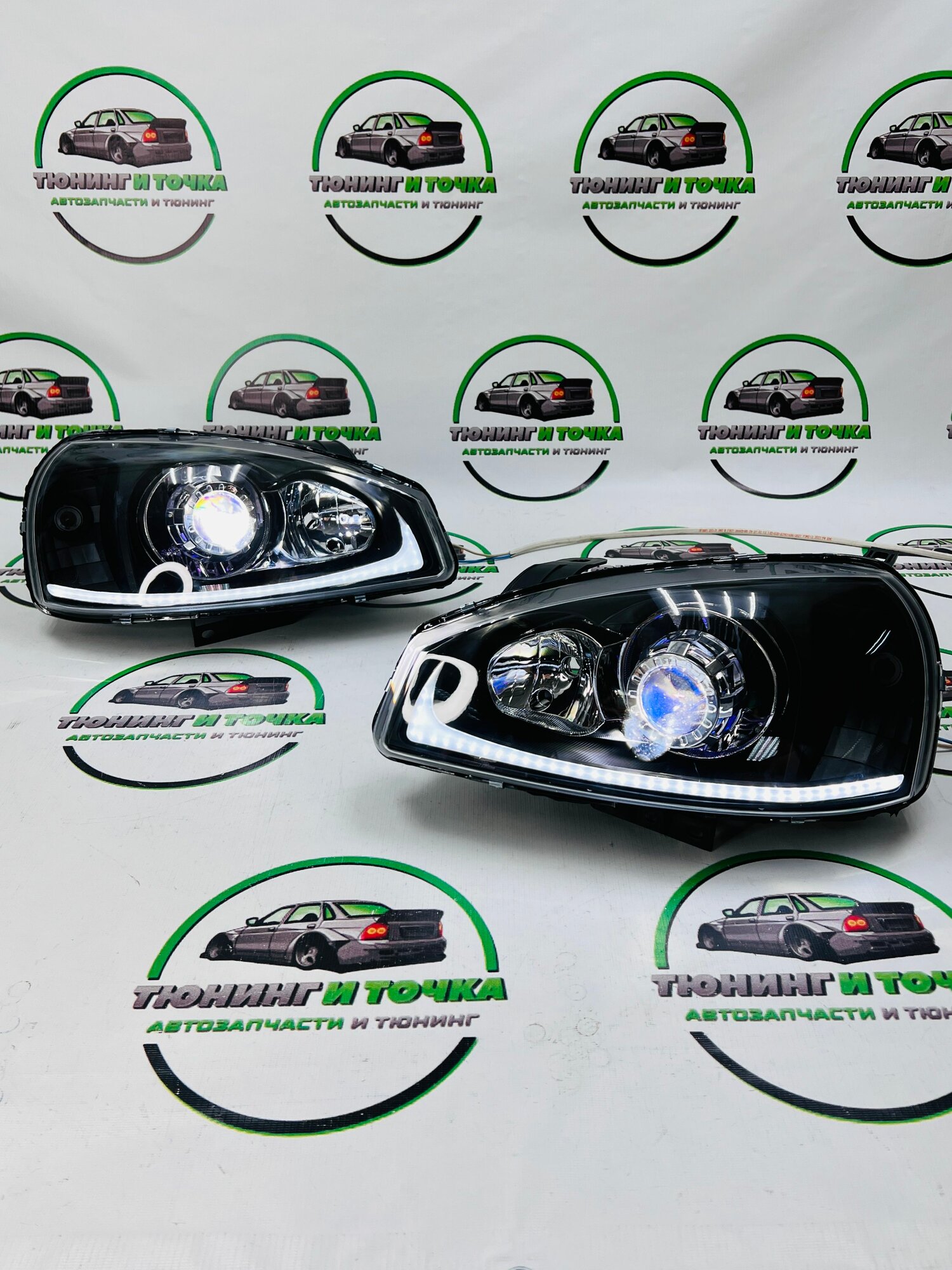 Фары передние Калина 1, 2.0 bi-led черная маска в стиле Lexus