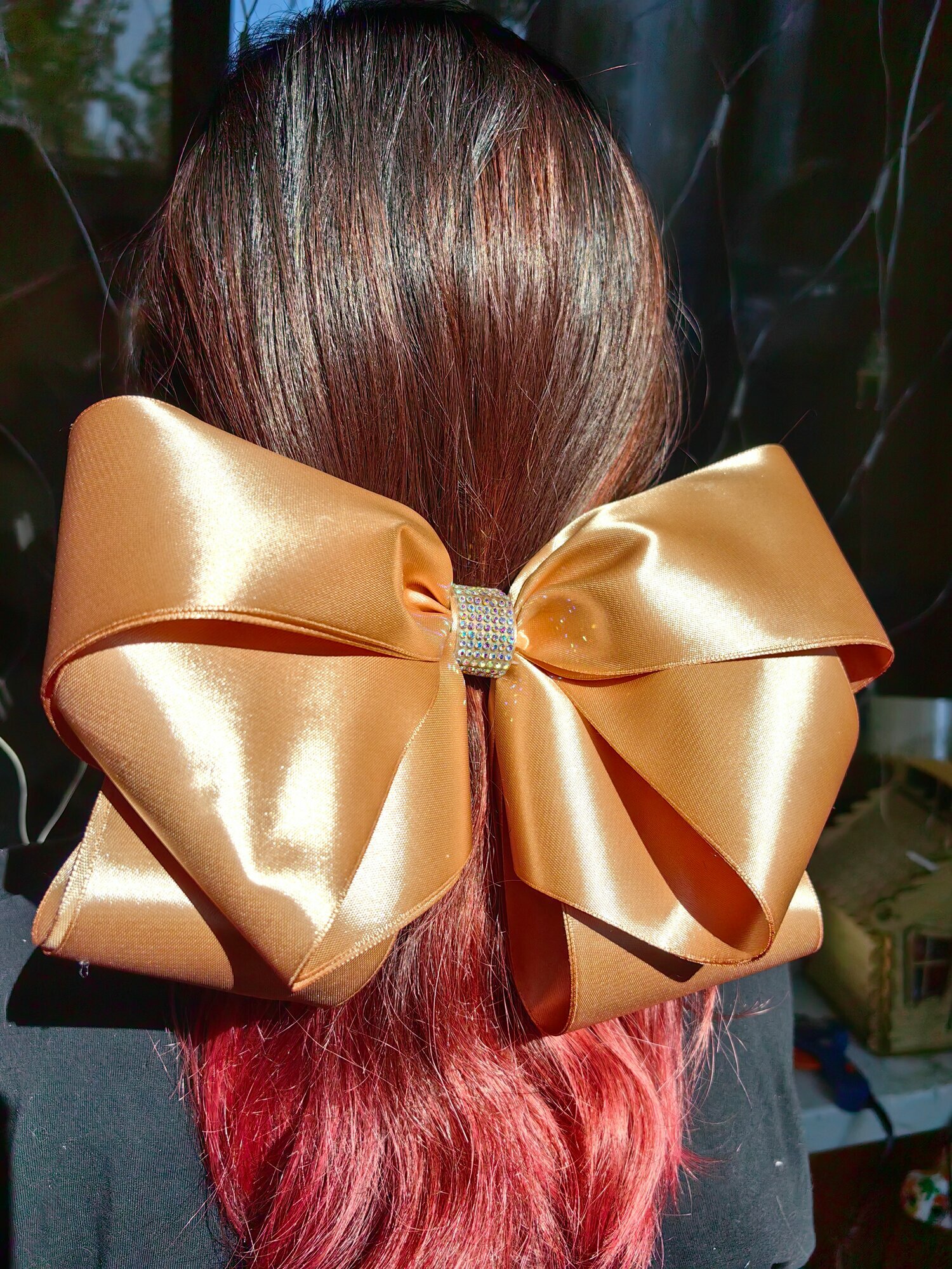 Бант для волос, золотистый, заколка бант, украшение на голову, атласный бант большой на заколке 10см
