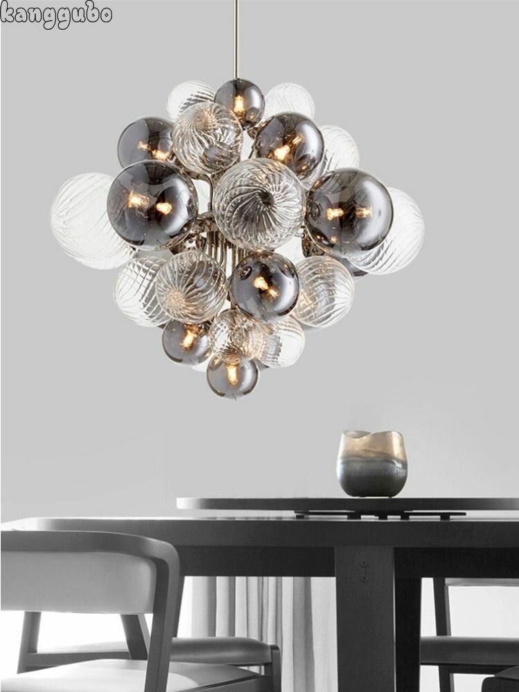 Люстра-пузырь из стеклянного шара