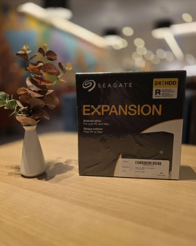 Внешний жесткий диск Seagate Expansion, 24ТБ, 3.5", 120МБ/с, USВ 3.0