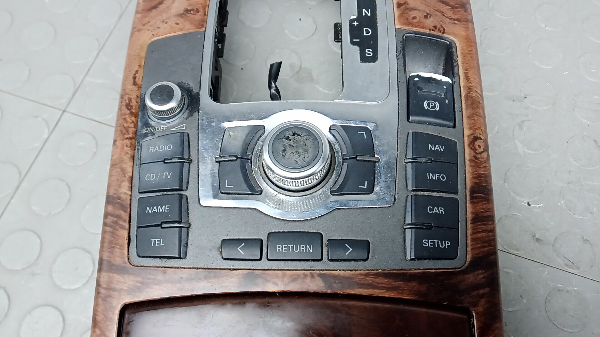 Блок мультимедиа AUDI A6 C6, Номер 4F2919610Q, 4F2864261F, 4F2862533 — фото 1