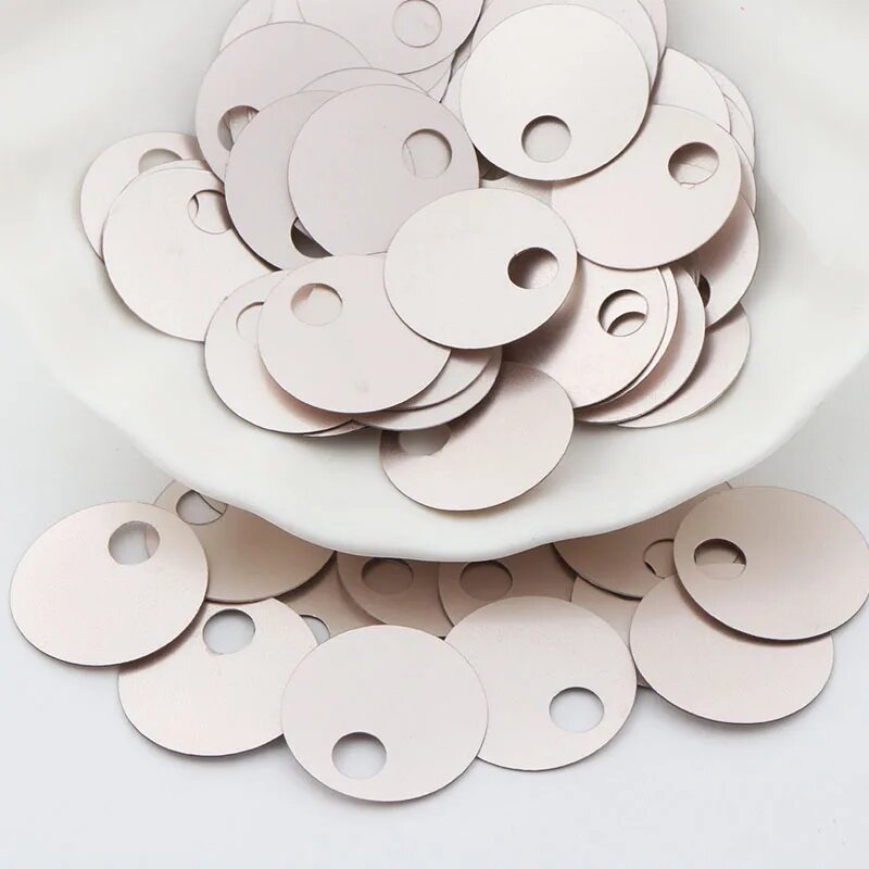 Круглые пайетки ПВХ черного шампанского цвета 20 мм champagne