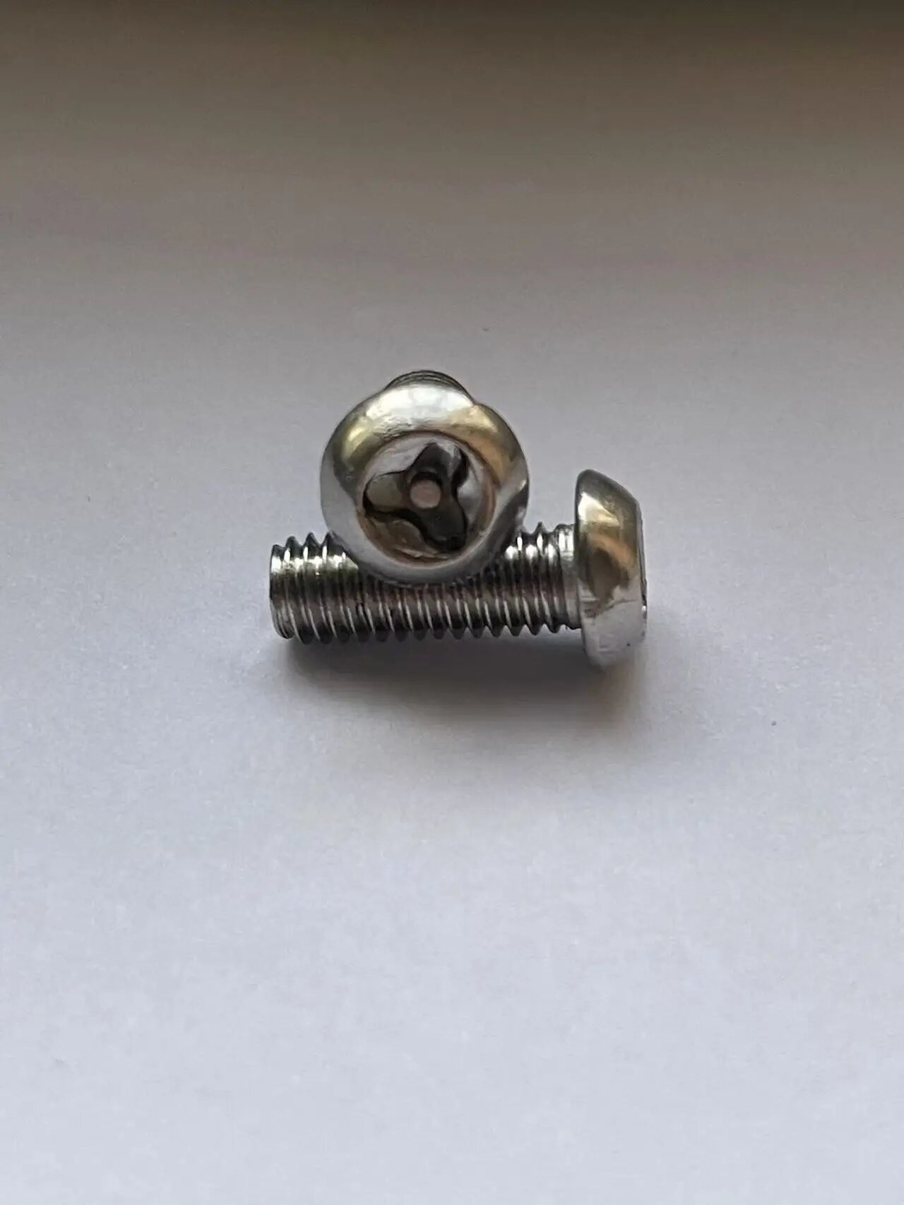 Треугольные болты из нержавеющей стали M3-M6 100pcs M3X8