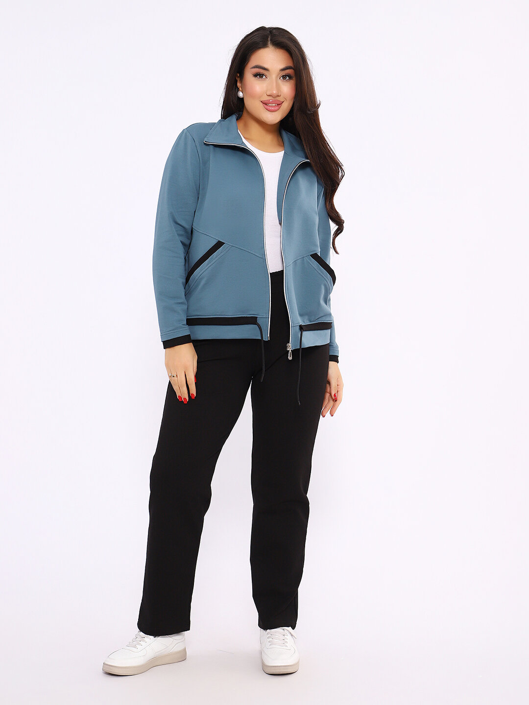 Костюм спортивный