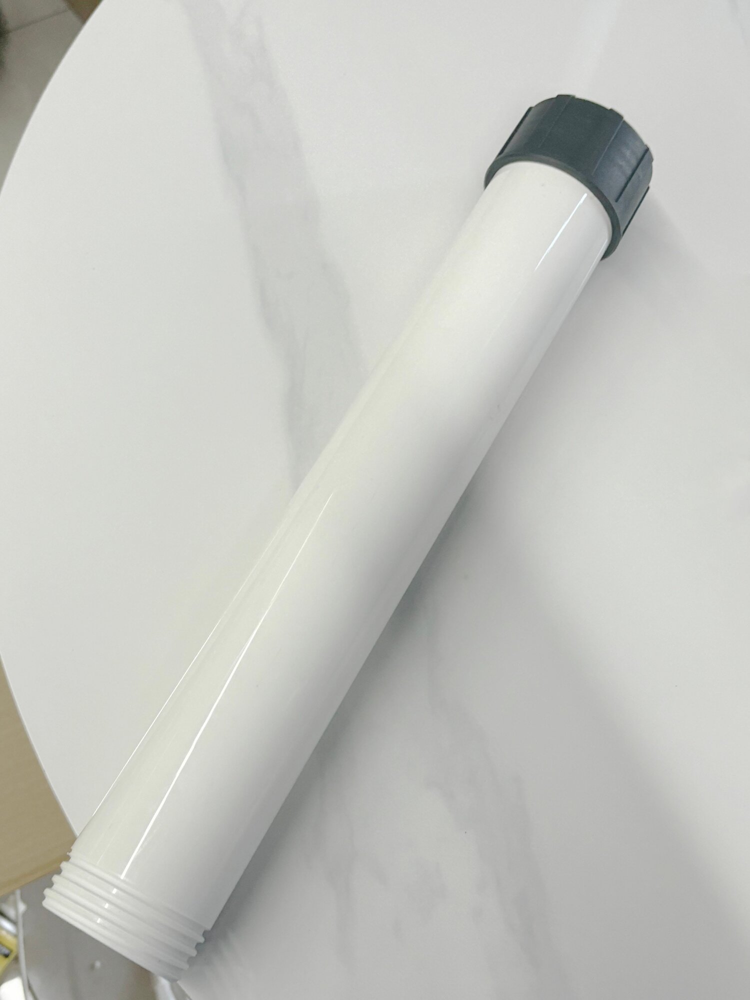 Насадка на пистолет для клея/герметика