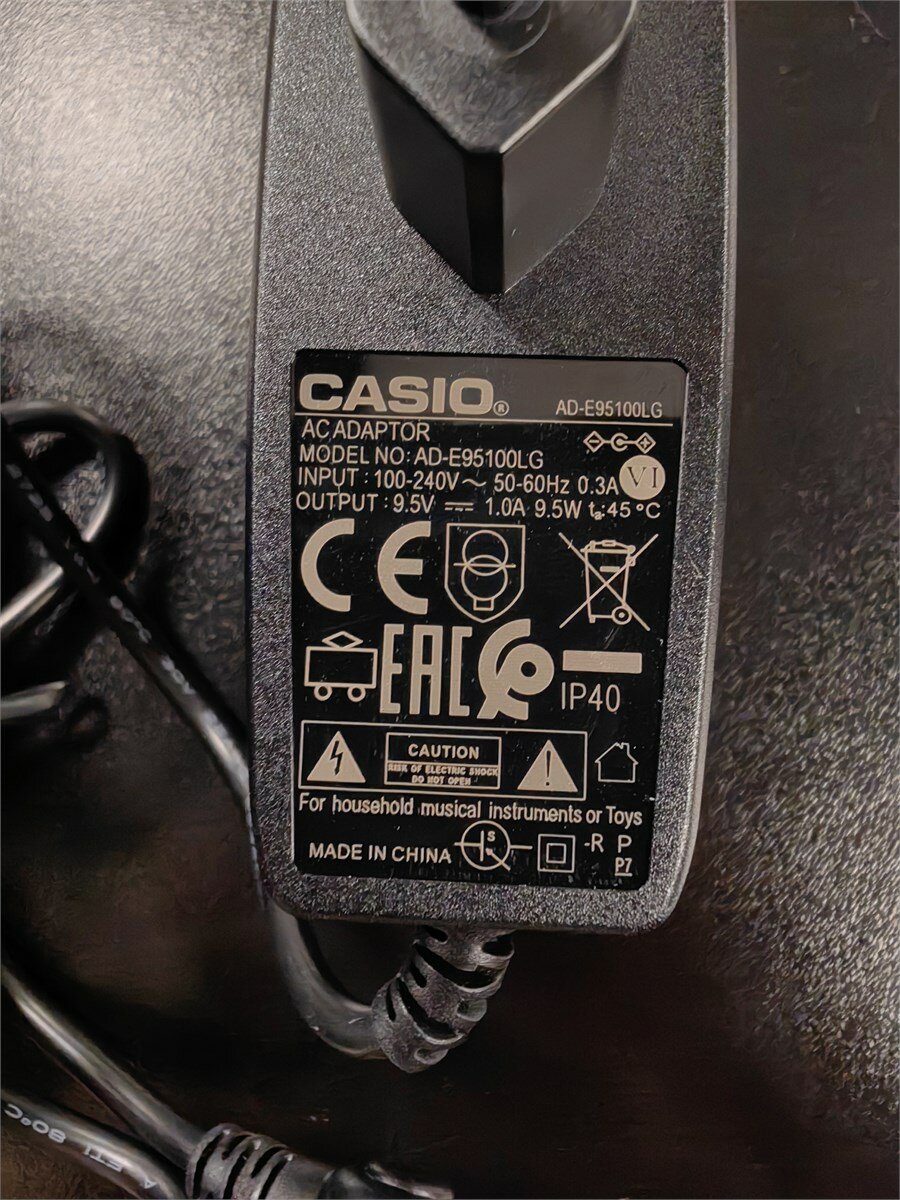 Адаптер для синтезаторов CASIO AD-E95100LG — фото 1