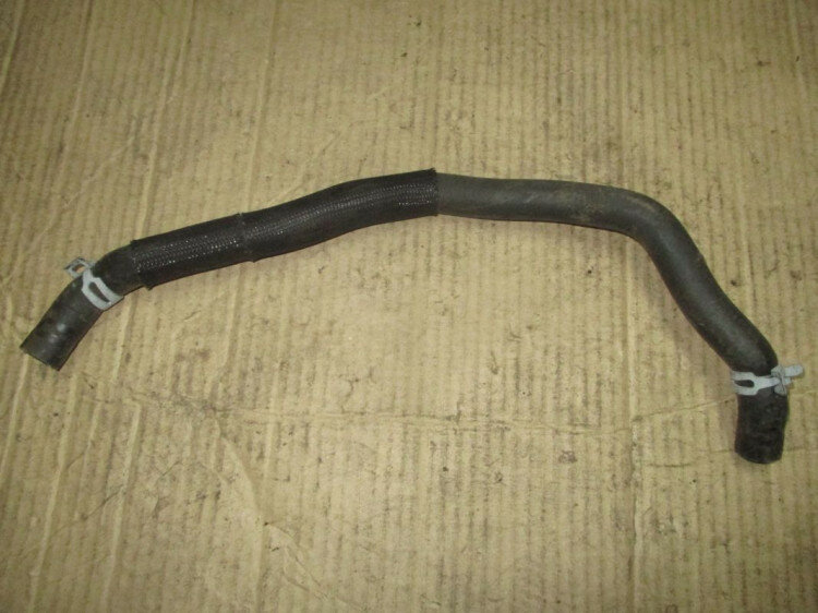 Шланг радиатора верхний CM5E8A582AA 2027843 Форд Фокус 3 мотор 2,0 литра - 1 штука