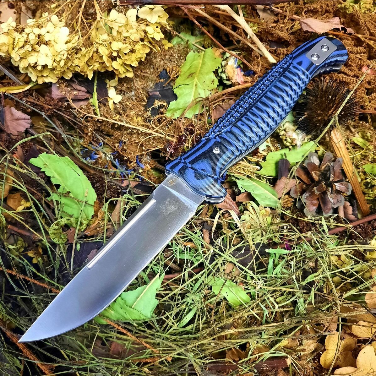 Складная Финка 3, сталь D2, синяя рукоять G10