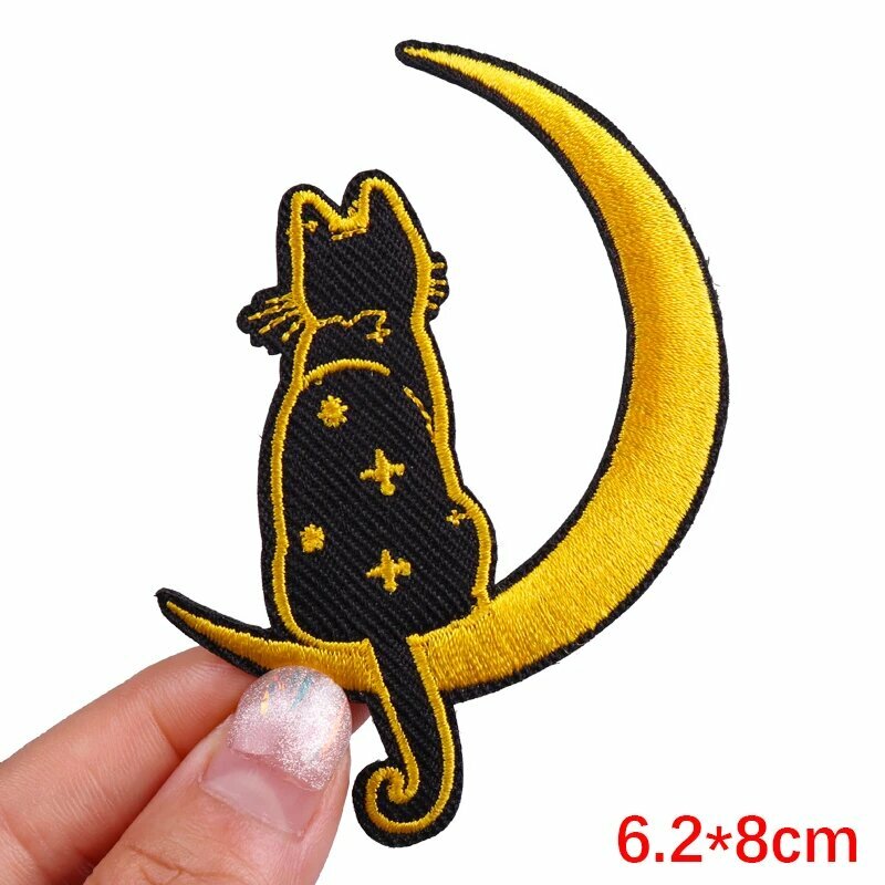 Вышитая нашивка с котом Prajna PE7359CT