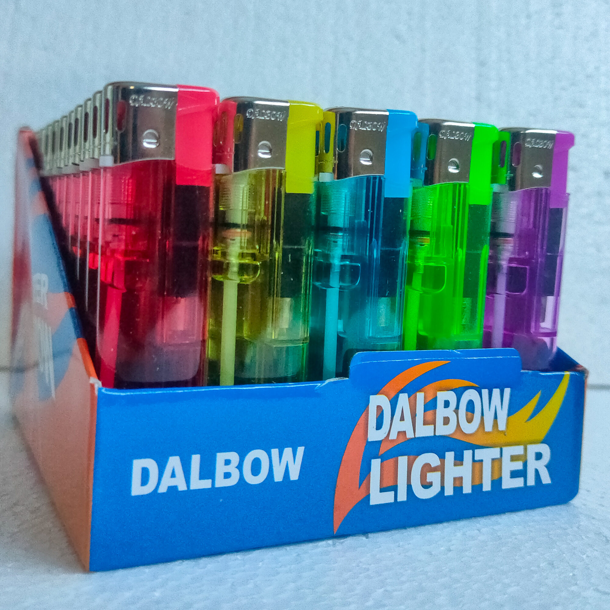 Зажигалки пьезо цветные прозрачные , разноцветные , 50 штук, в блоке. не заправляются.