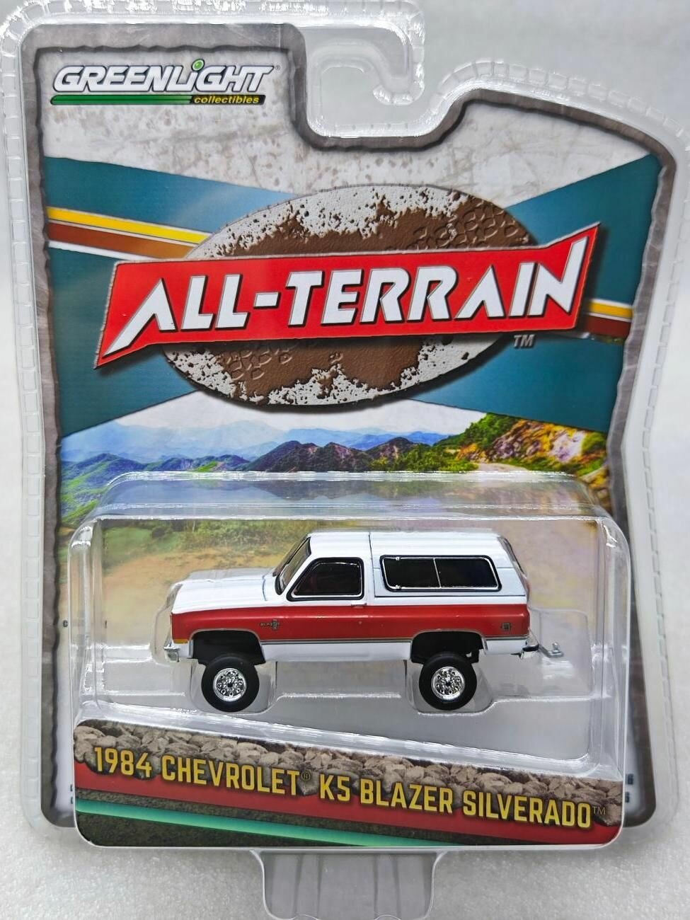 Машинка GreenLight 1/64 All-terrain Series 16-1984 Chevrolet K5 Blazer Silverado Die-cast Alloy Car Model Collection Toy Gift