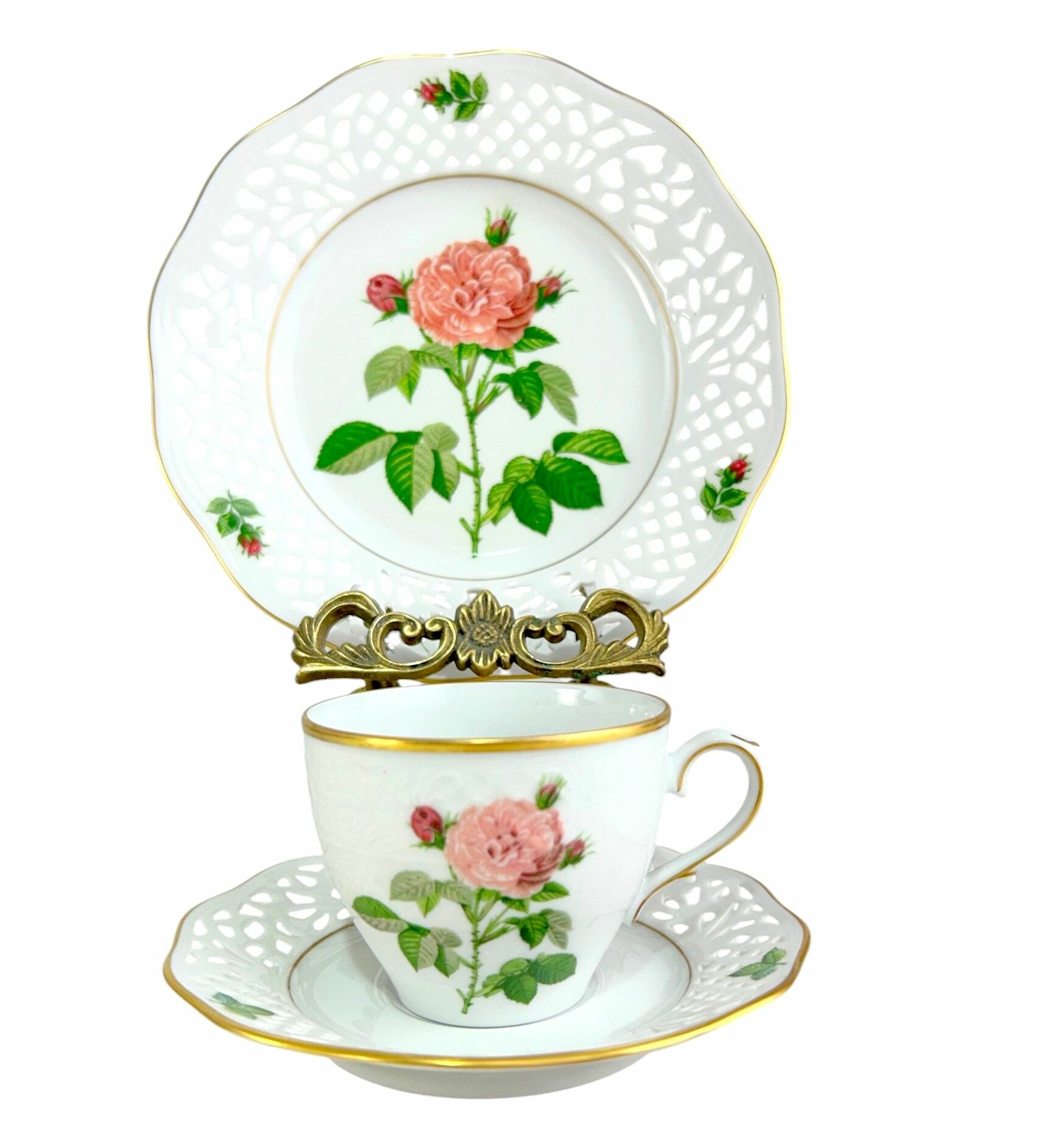 Чайное винтажное трио №11 Rosa Alba Regalis - / Королевская роза, Pierre - Joseph Redoute / Пьер-Жозеф Редуте, прорезной фарфор. Германия