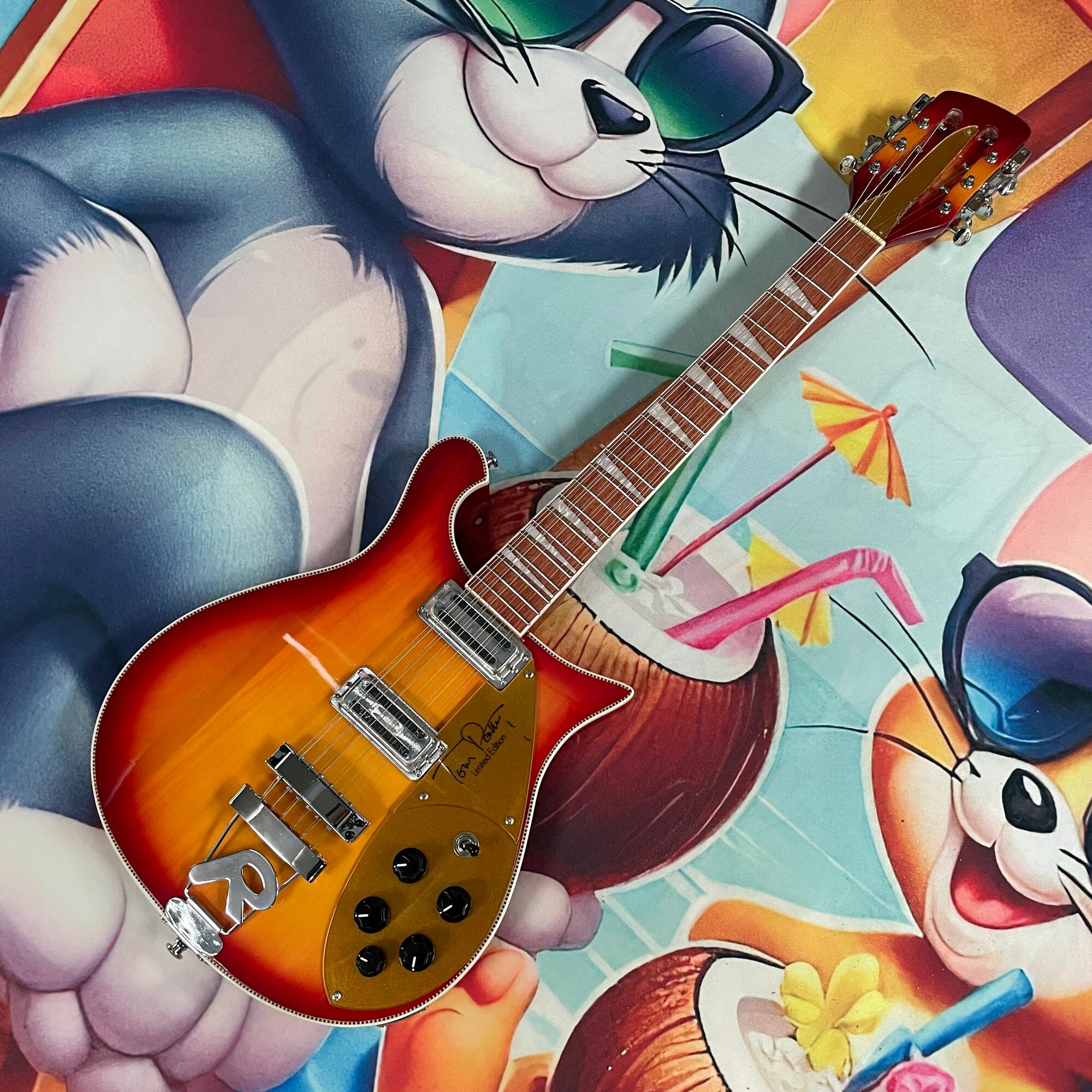 Электрогитара Rickenbacker 6-струнная/12-струнная 12-струнная, корпус Махагони