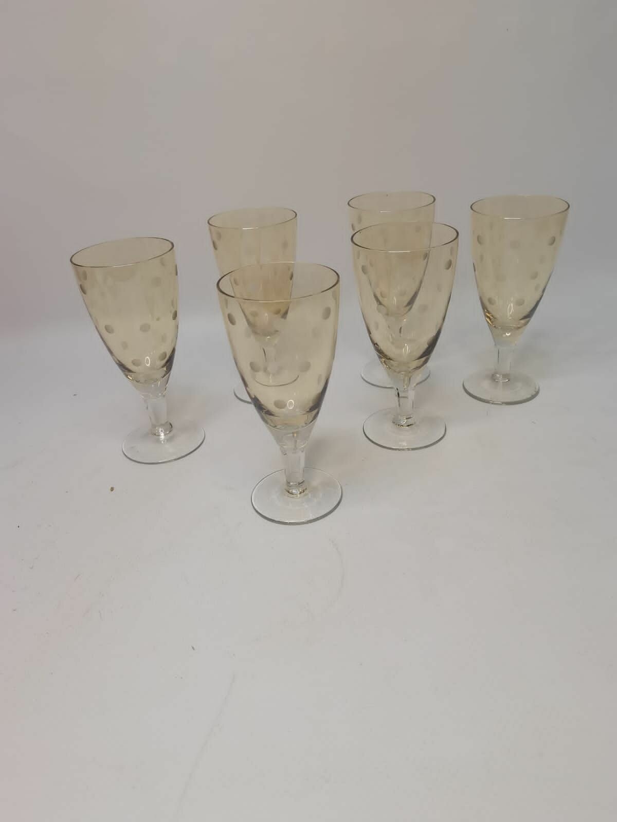 Винтажный советский набор рюмок цветное стекло, СССР