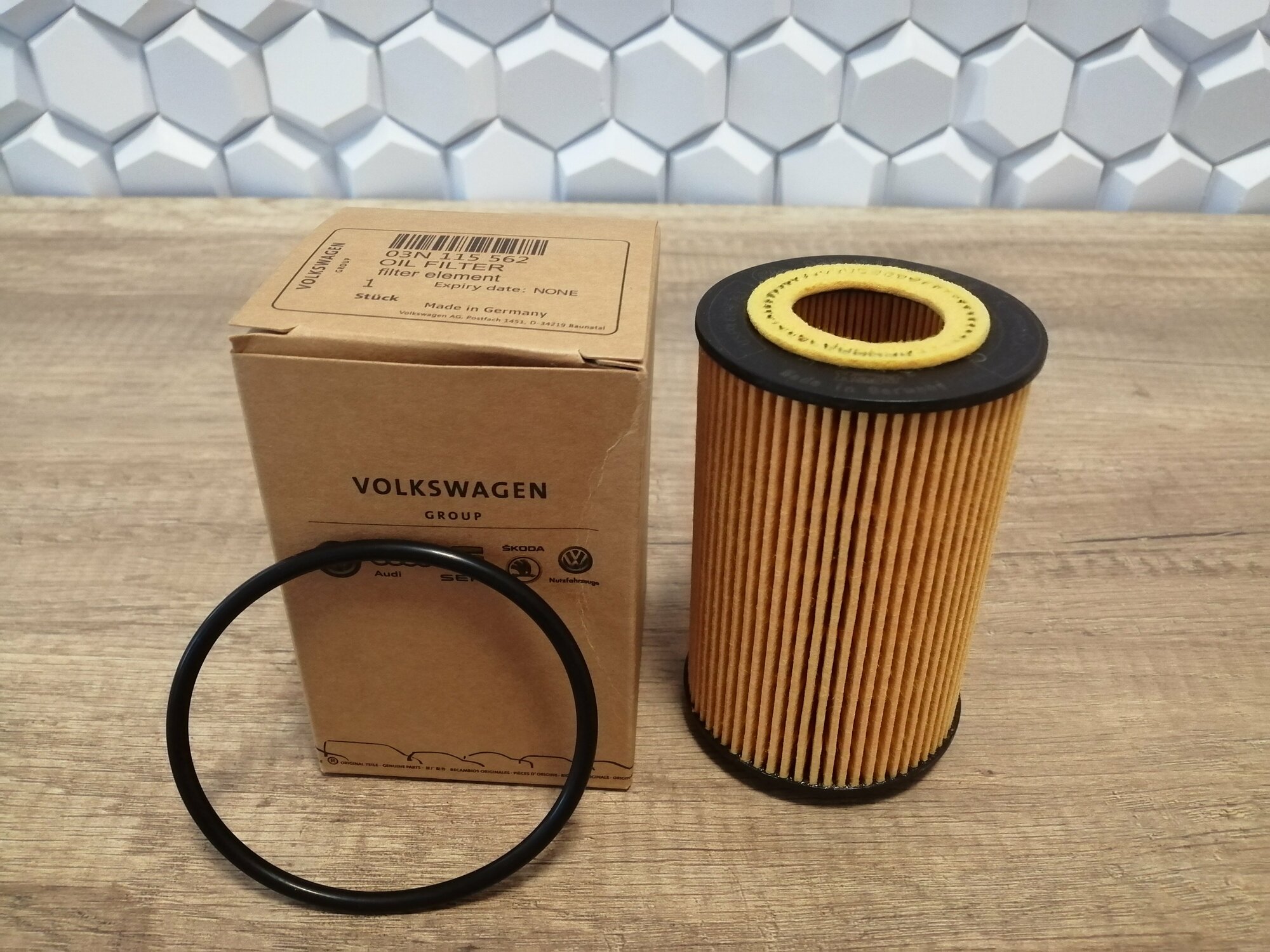 03N115562 VAG Фильтр масляный