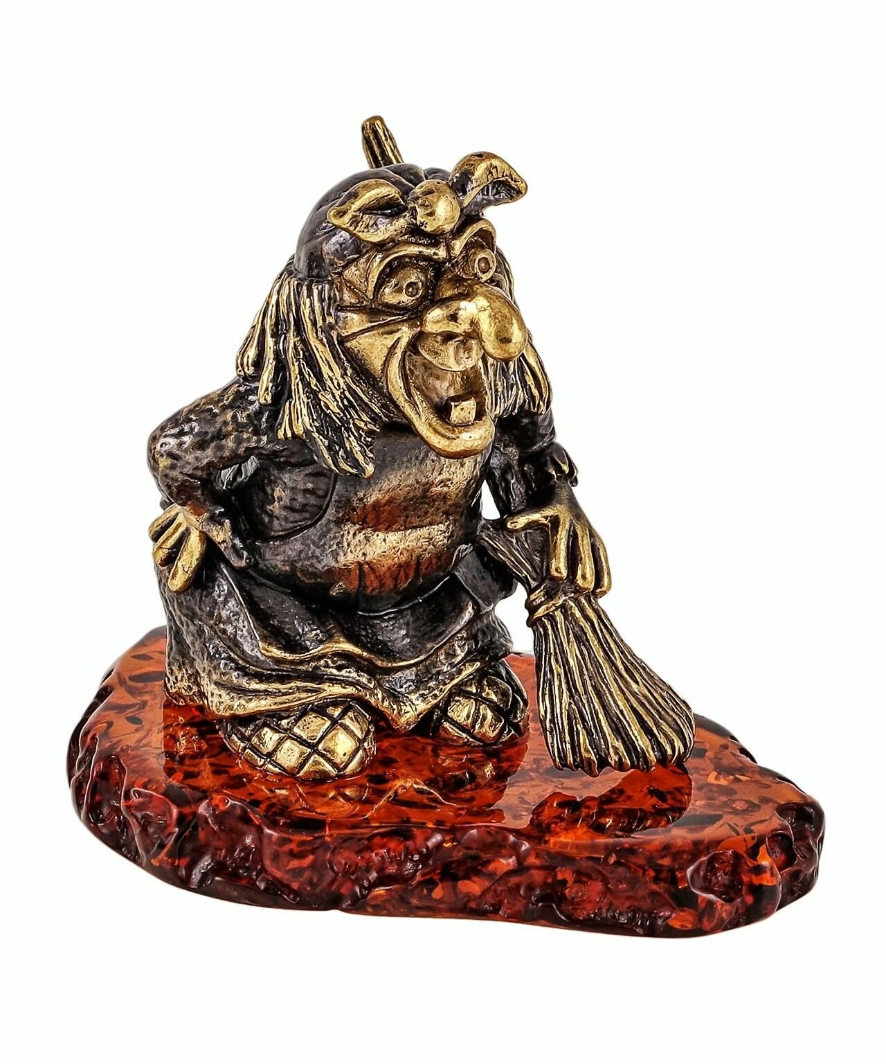 Статуэтка Баба Яга с метлой 1946