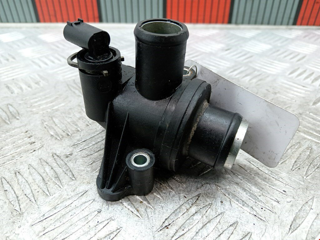 Корпус термостата Mercedes A-Class (W168) A1662030275 арт. 2057864
