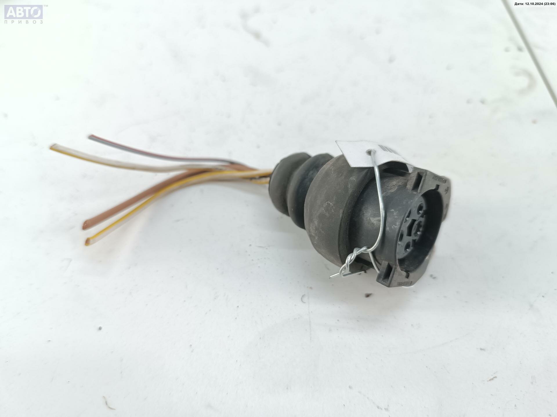 Разъем (фишка) проводки Audi A4 B5 (1994-2001)