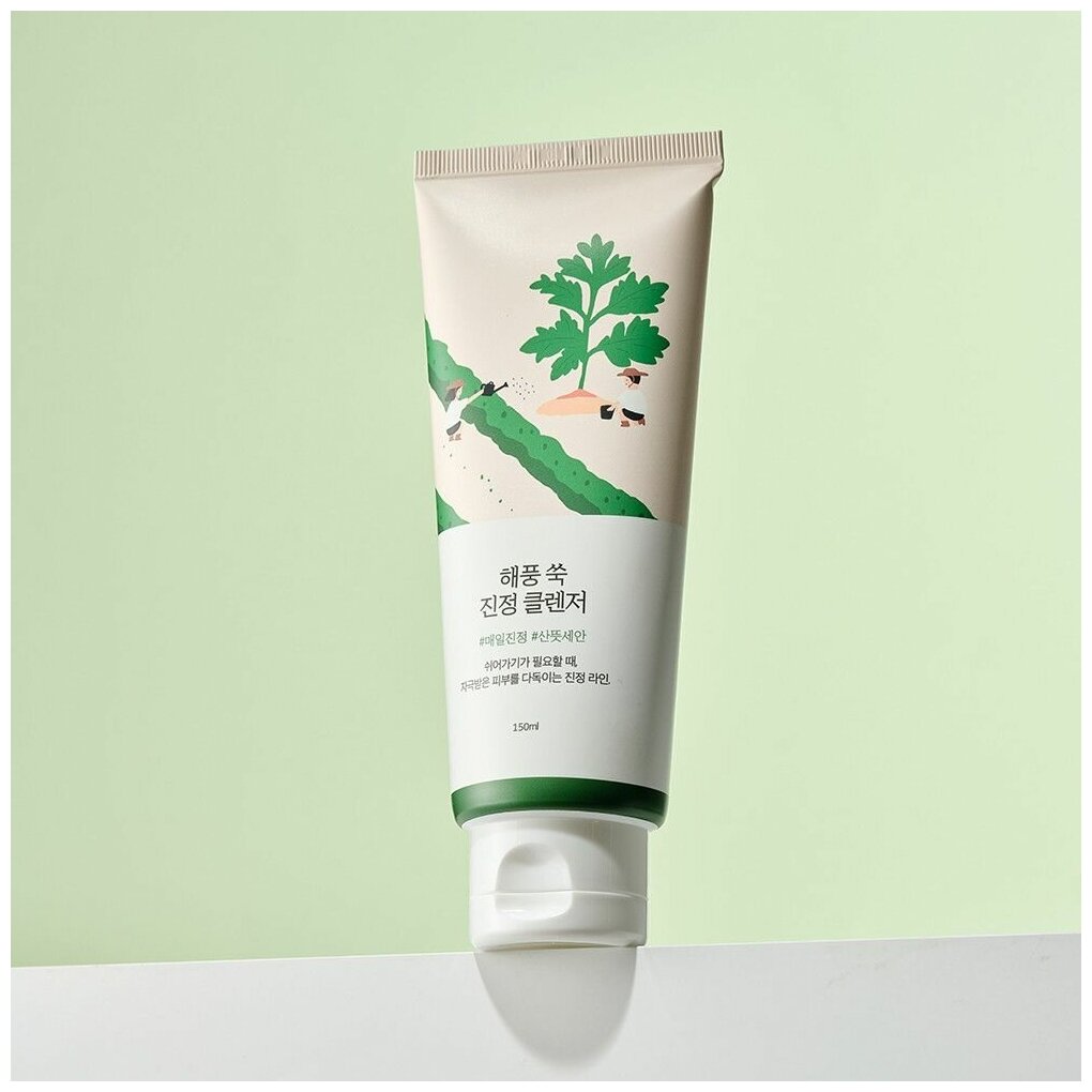 Успокаивающая пенка для умывания с экстрактом полыни Round lab Mugwort CALMING CLEANSER 150ml