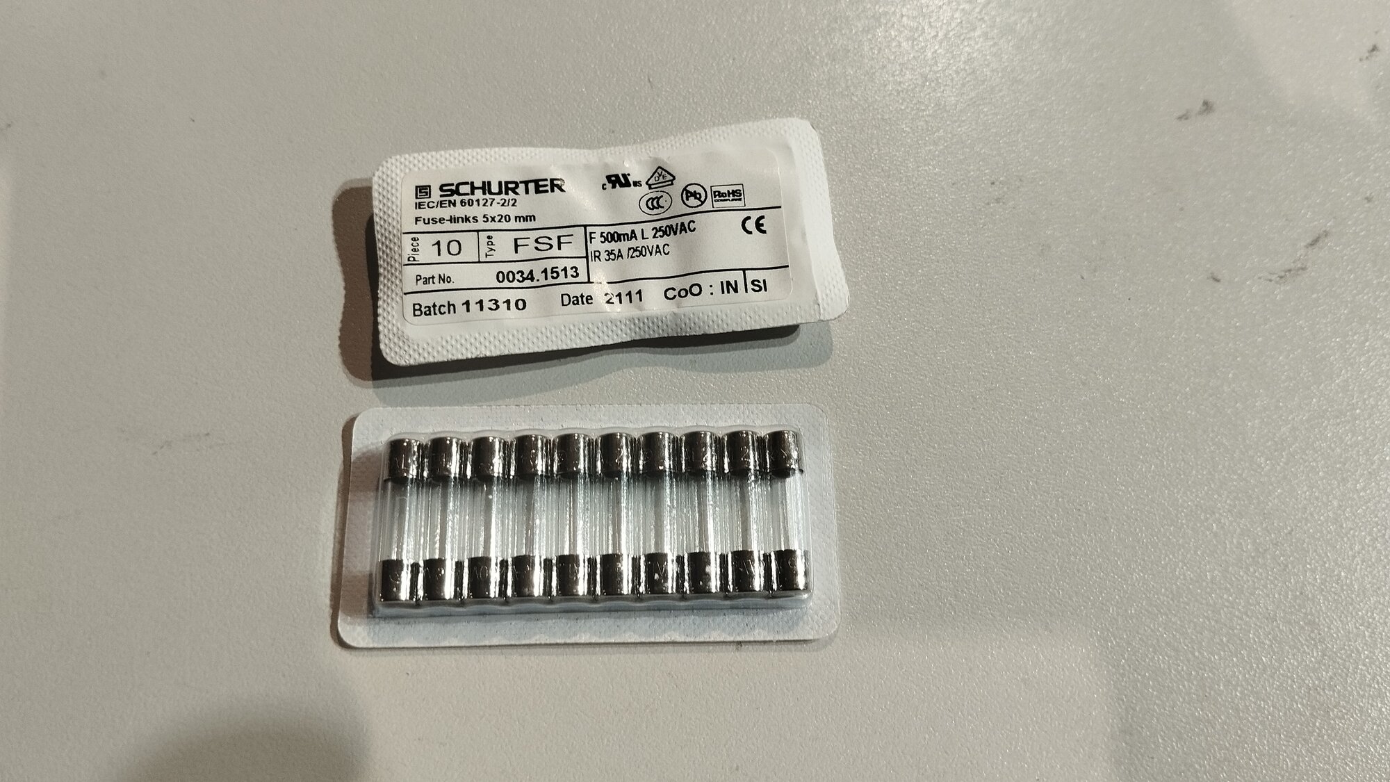 Стеклянный быстродействующий предохранитель с плавкой вставкой, Schurter, арт 0034.1513, 1 уп, 10шт