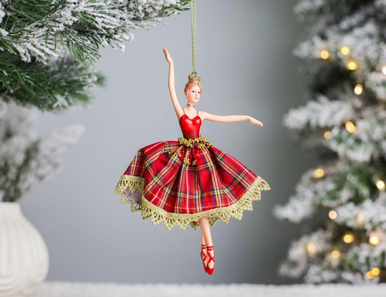 Ёлочная игрушка балерина чеалла, полистоун, текстиль, 18 см, Гудвилл (Goodwill) MO96454-2