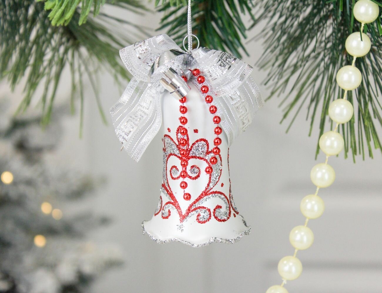 Елочное украшение колокольчик серебристый, красный орнамент, 85 мм, Елочка С1359-кр