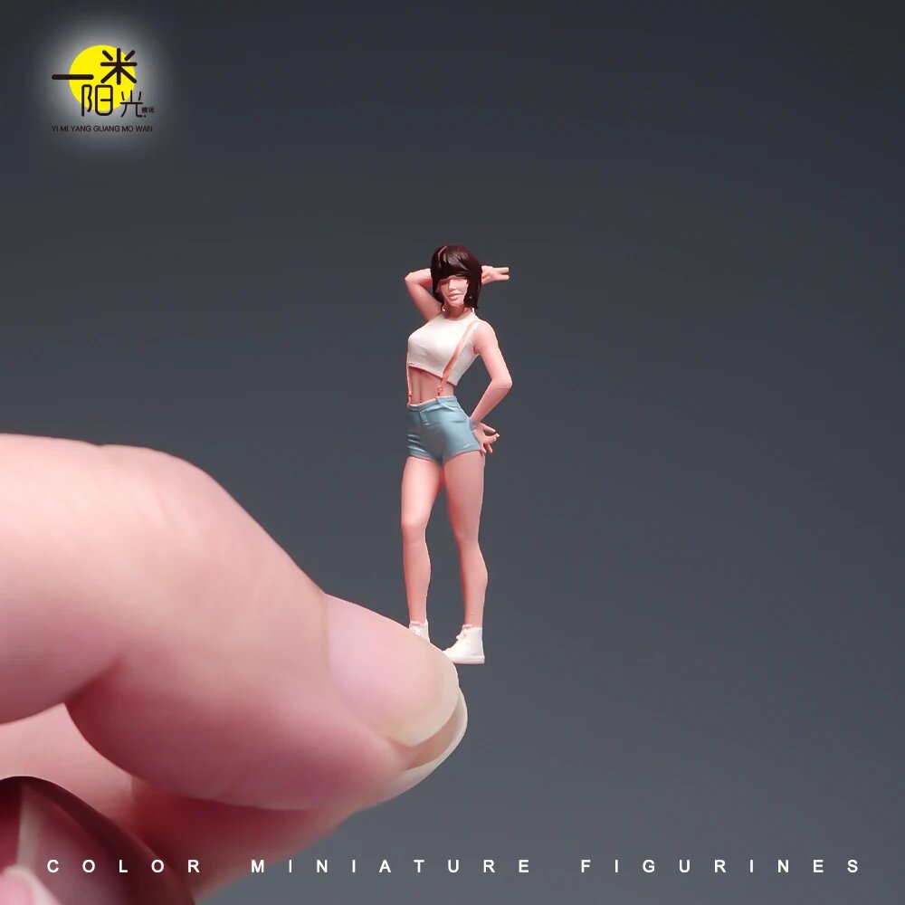 Миниатюрная фигурка Painted B1