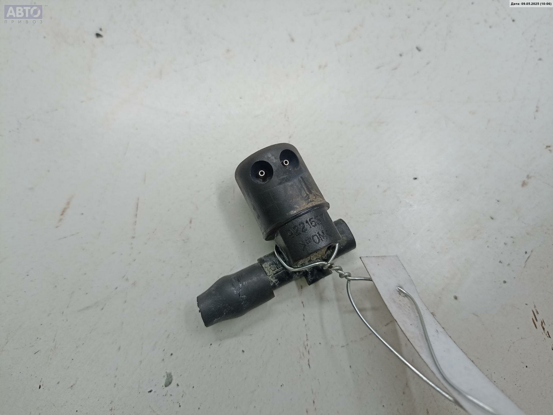 Форсунка омывателя Opel Astra H (2004-2009)