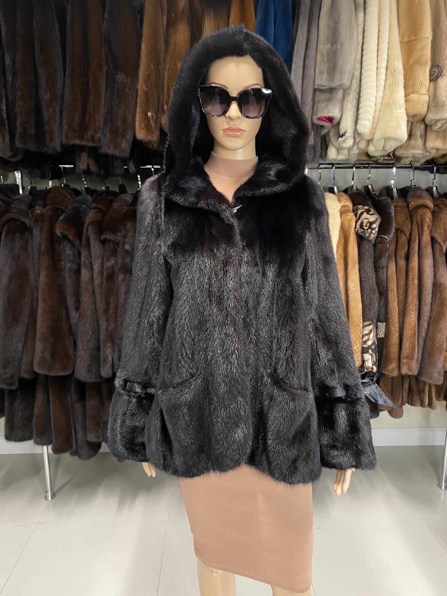 Шуба. Премиум. Автоледи. Норка 40-42 р.