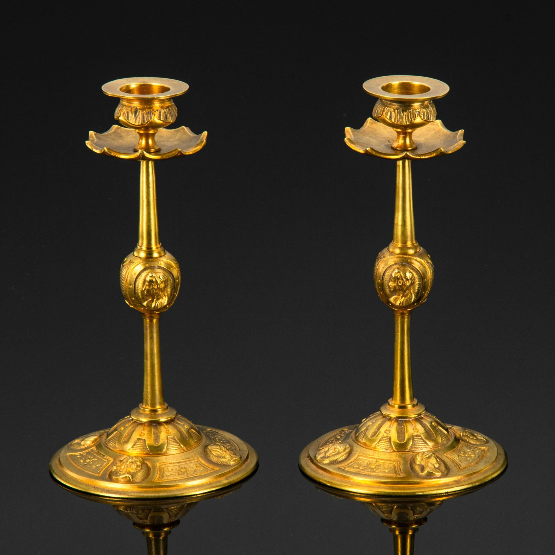 Набор парных подсвечников выполненных в стиле "Ампир", латунь, Западная Европа