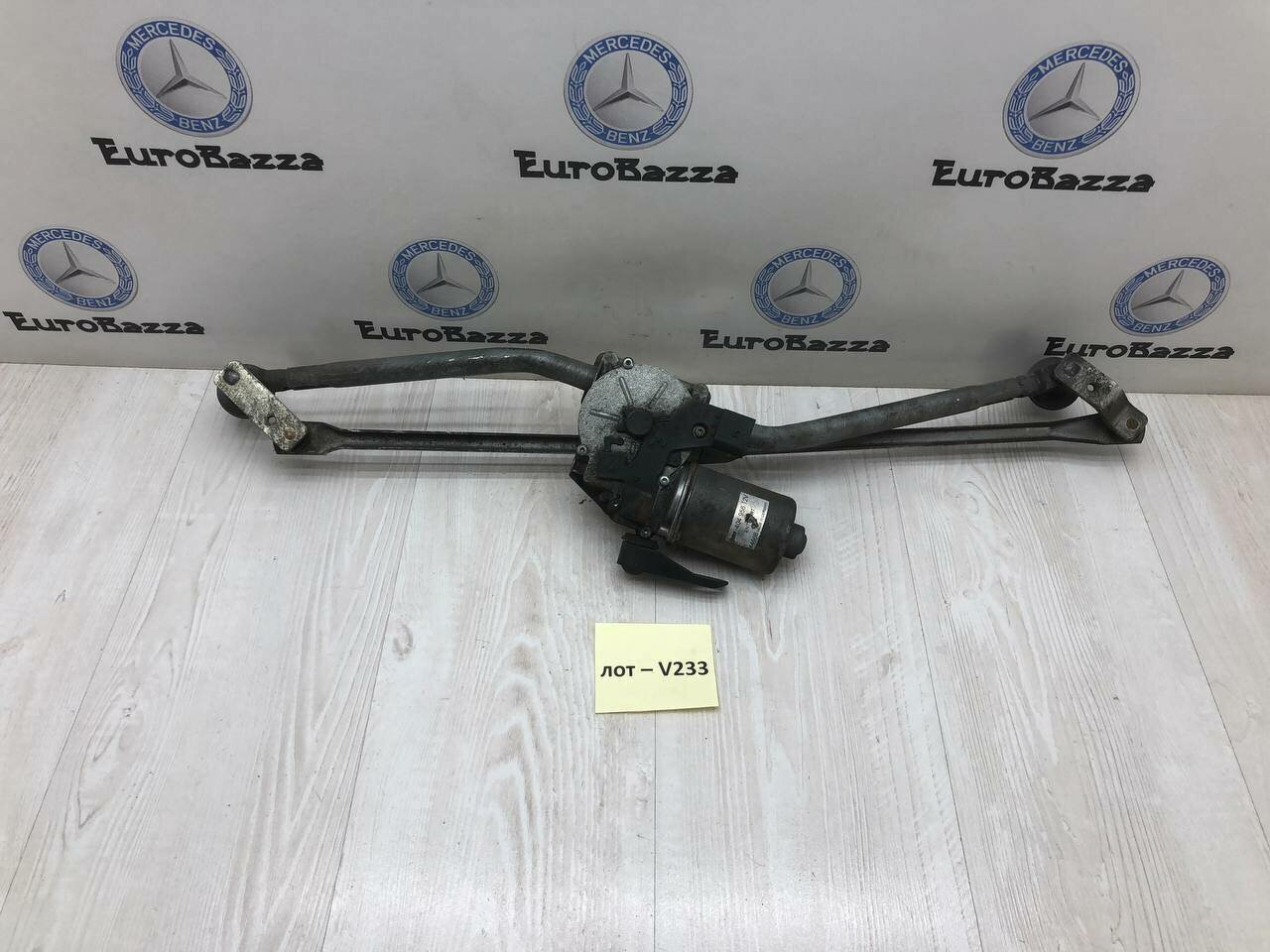 Трапеция стеклоочистителя Mercedes W906 Sprinter A9068200140