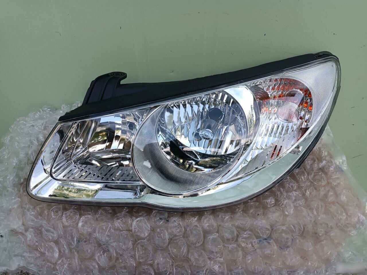 Фара правая левая Хундай Элантра elantra 07-11 23122120 23122110