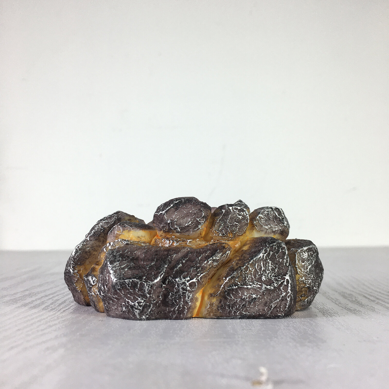 Коллекции украшений для дома из светящихся смоляных яиц Saurs и подарки для друзей