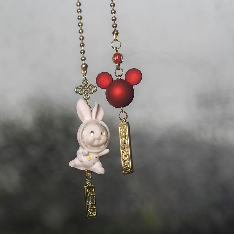 Новый космонавт, кролик, морковный домик, подвеска для зеркала заднего вида, креативная индивидуальная автомобильная декорация