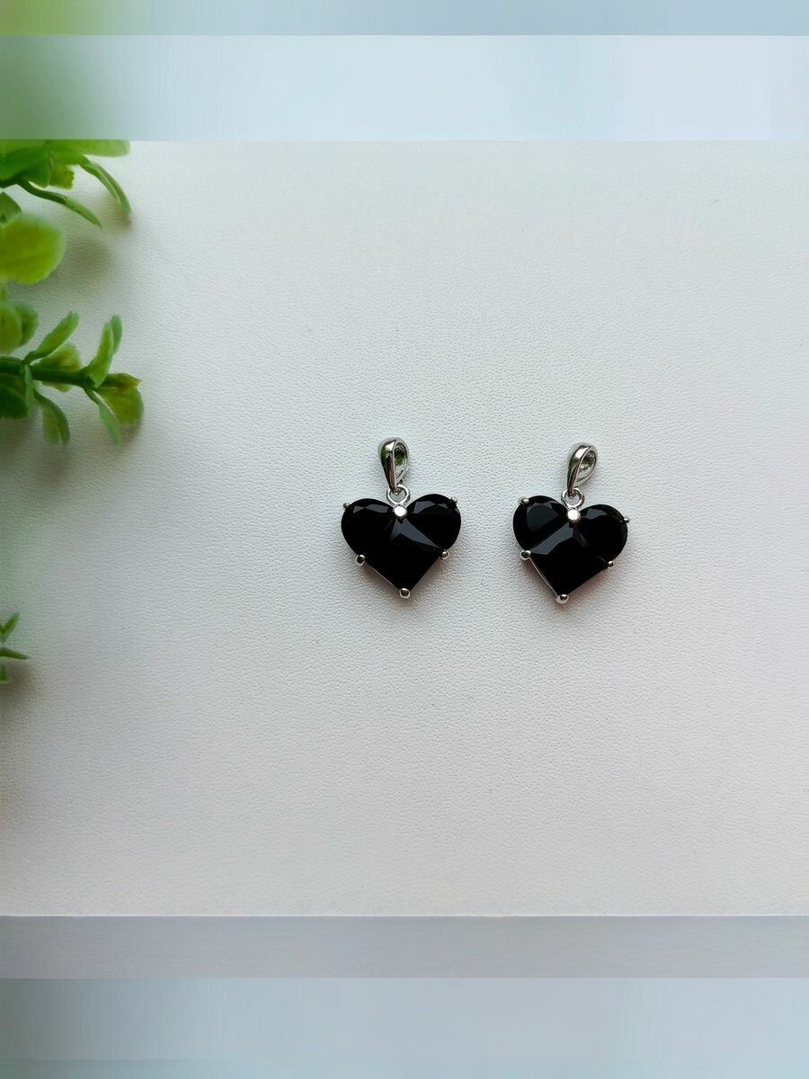 Подвеска Сердце черное с фианитами (2 шт.). Латунь, родий. Корейская фурнитура для бижутерии, украшений