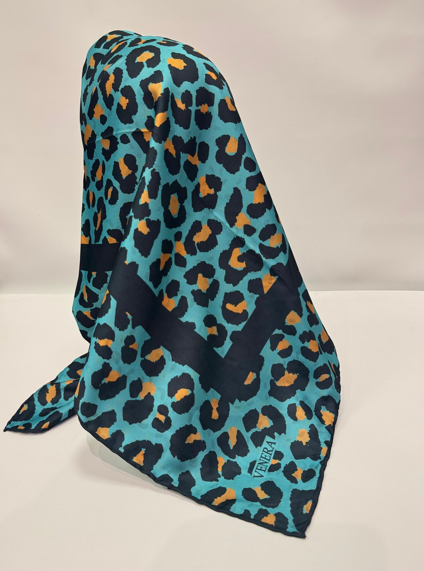 Платок Базовая коллекция для женщин