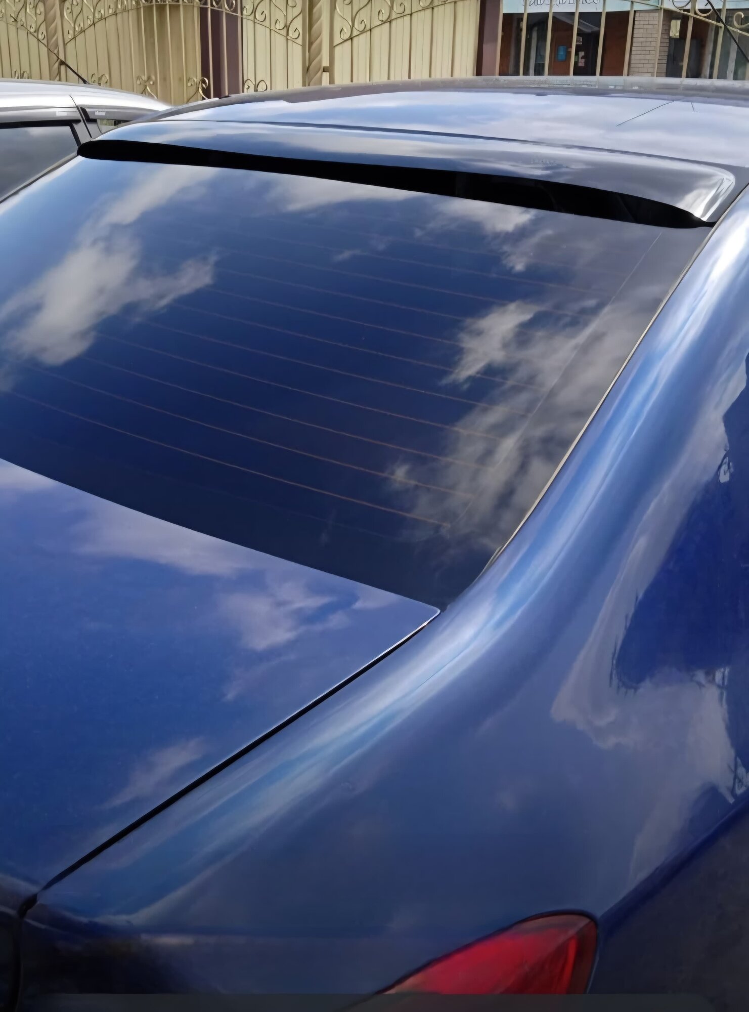 Козырек заднего стекла (спойлер) Renault Logan II (Рено Логан) 2 поколение с 2014г.